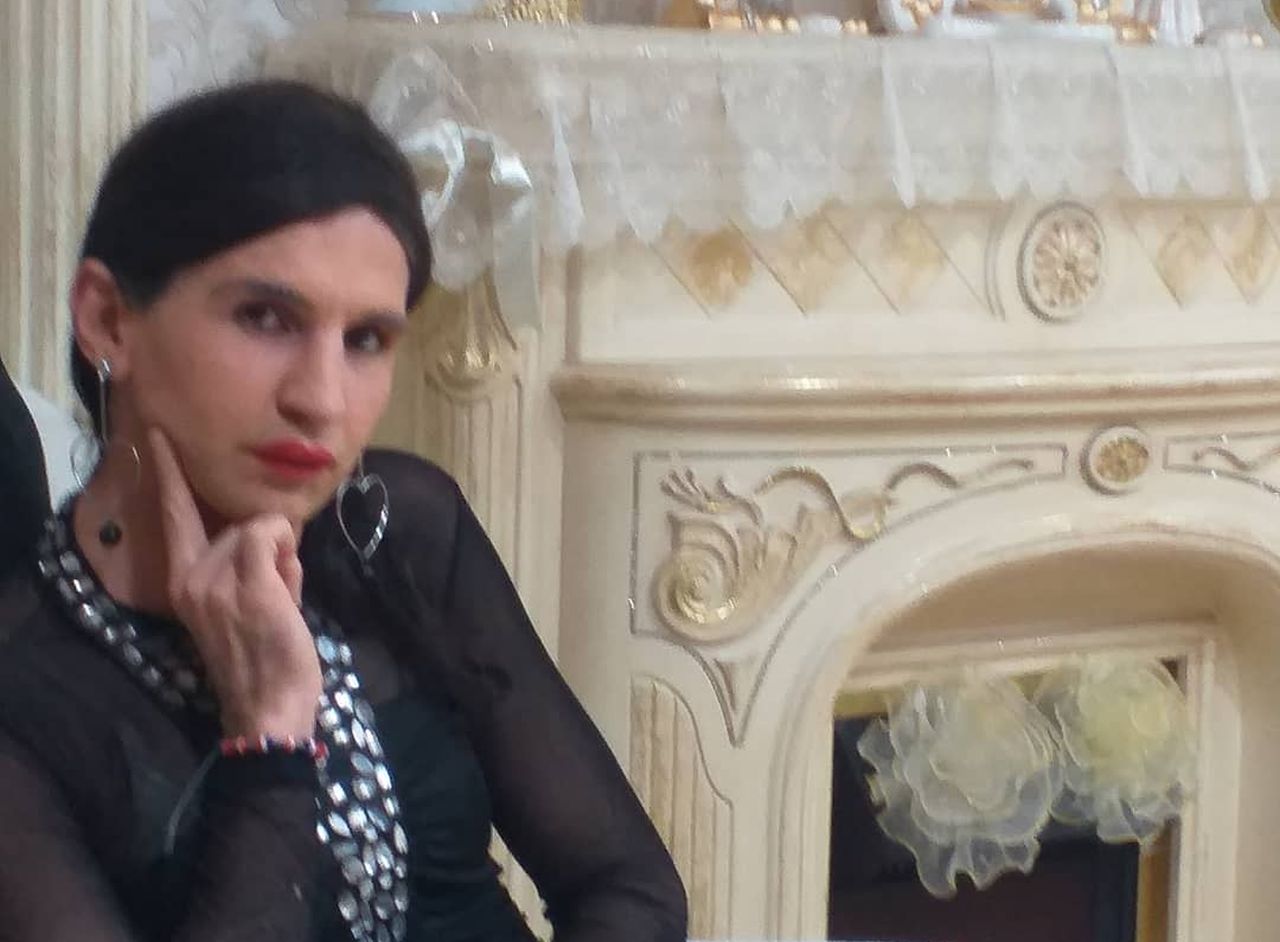 Laura la Divina è figlia di Rita De Crescenzo? Lei ha tre figli ... Laura la Divina è figlia di Rita De Crescenzo? Lei ha tre figli ...