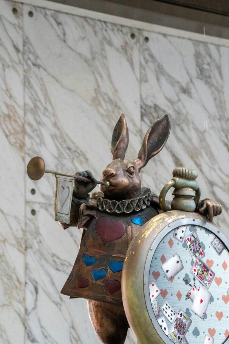 Qual è la vera storia dietro al classico per l'infanzia Alice nel paese ...